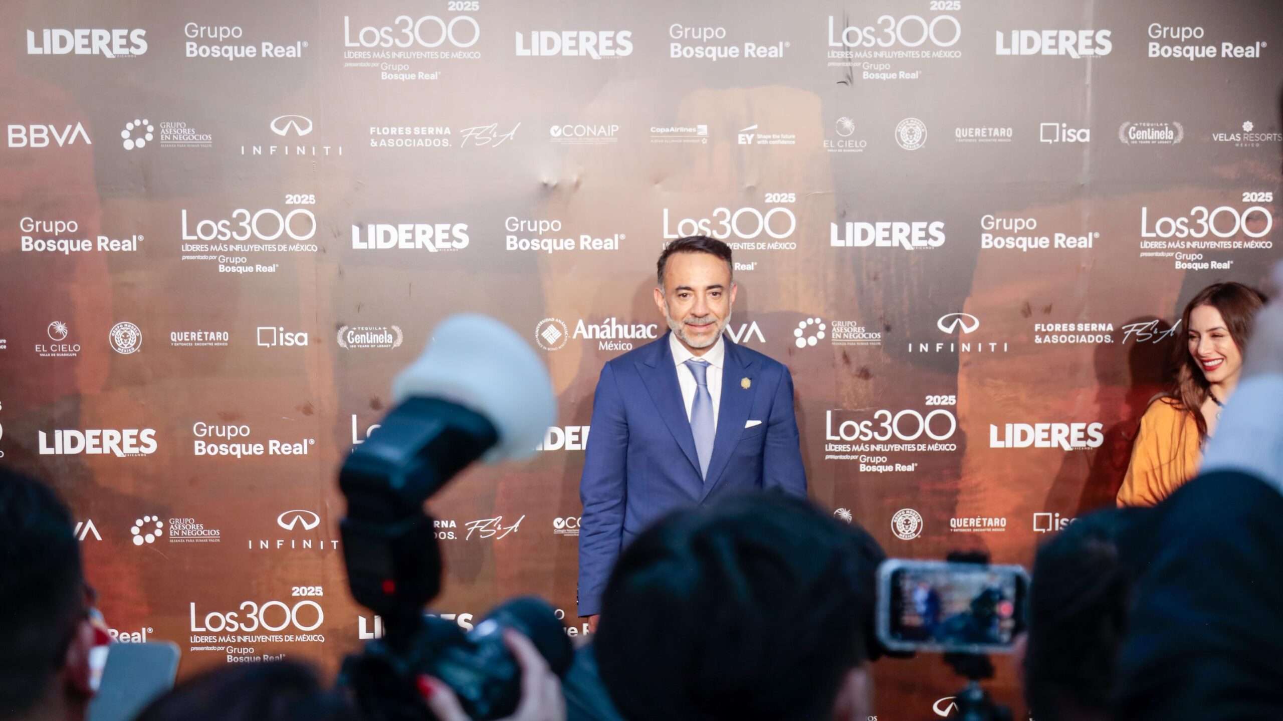 Fernando Flores entre los 300 líderes más influyentes de México - Aula ...
